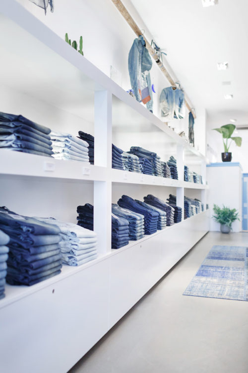 Denham The Jeanmaker Opens Women's Denim Bar | SNOBETTE