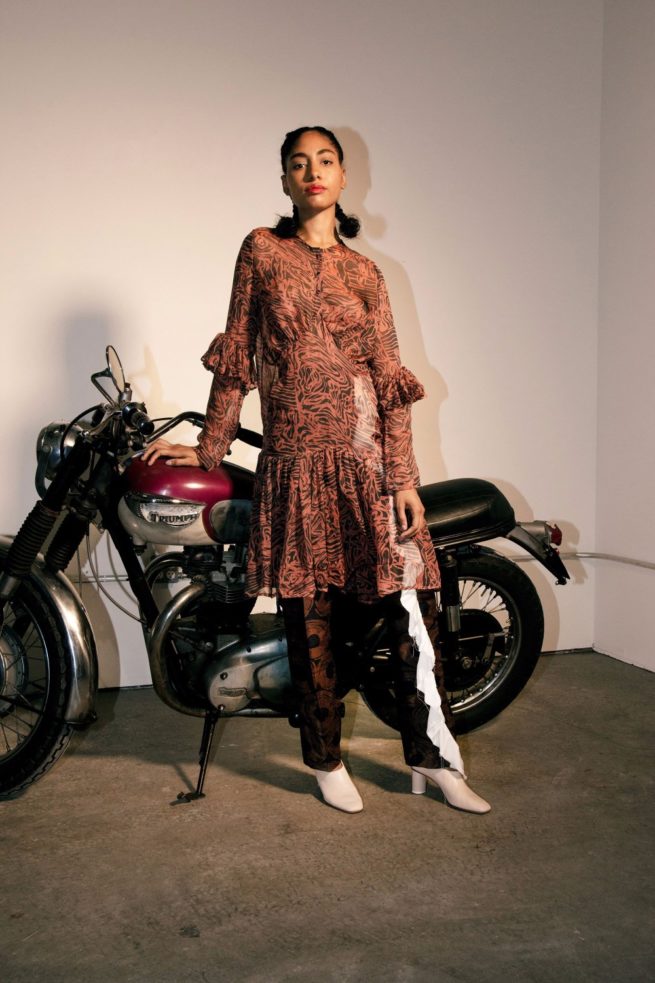 Maki Oh celebrates female sensuality and love of adventure for fall 2017