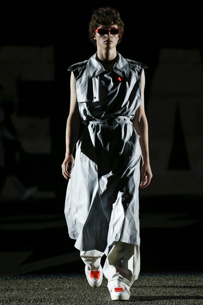 Off White Spring 2018 Menswear Collection Has The Power To Break Down ...