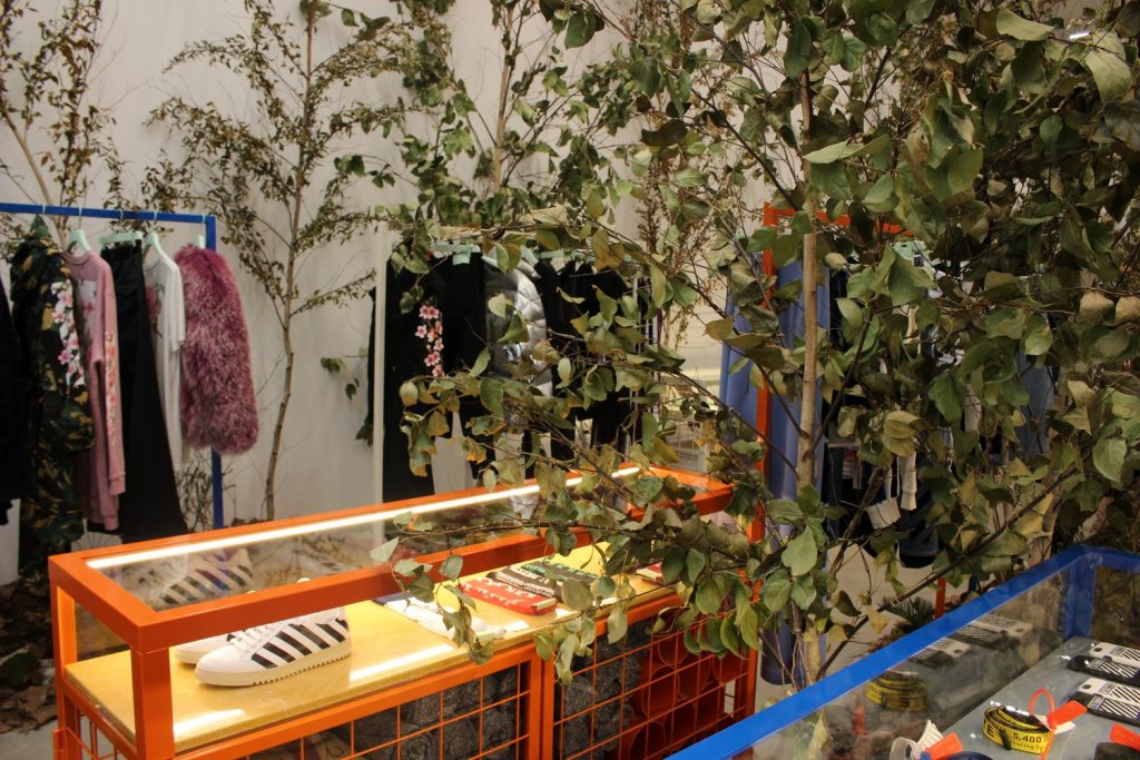 Off White Opens Its First New York Location, A Gallery Filled With ...