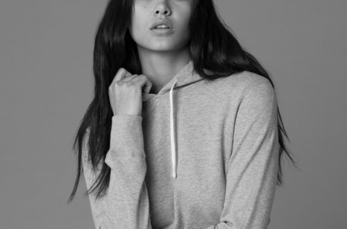 Reigning Champ Introduces Its First Women's Women's Assortment