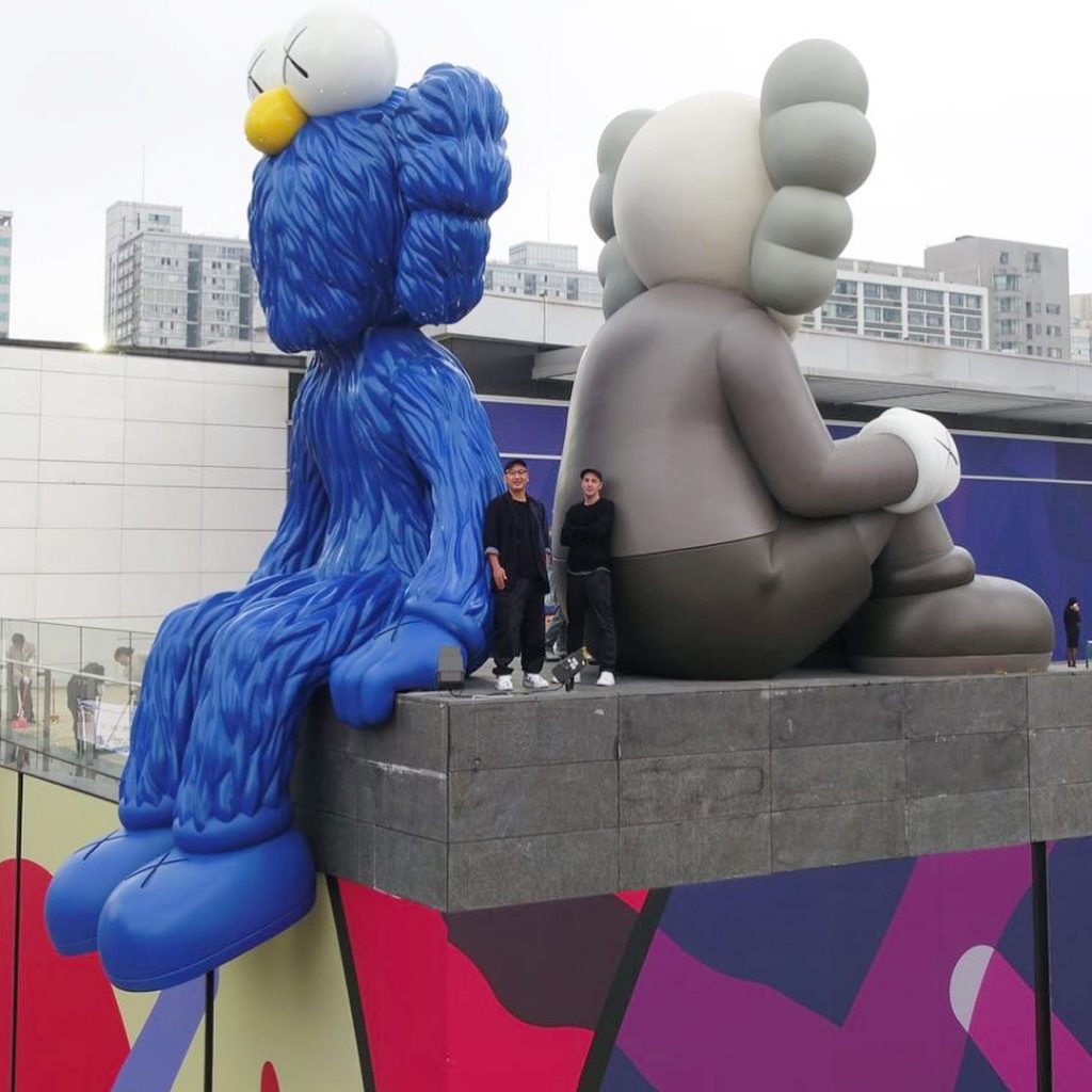 KAWS Unveils A Giant BFF And Companion Posted Up In Hunan, China