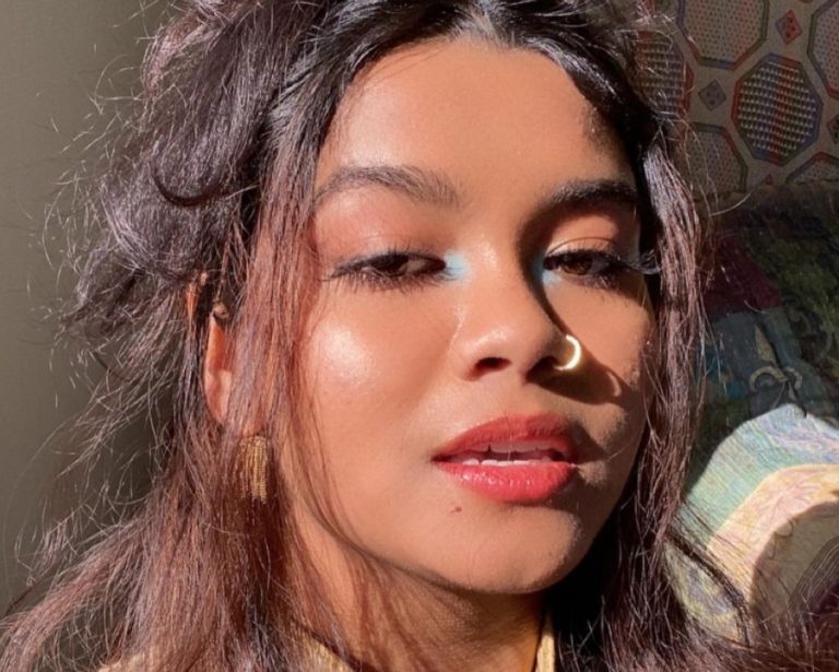 Singer Paravi Is Having A TikTok Moment With 'Cloud 9' Cover | SNOBETTE