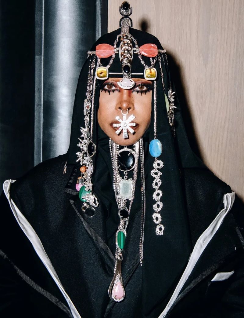 Exclusive: ChrisHabana On Crafting Erykah Badu's Custom CFDA Headpiece